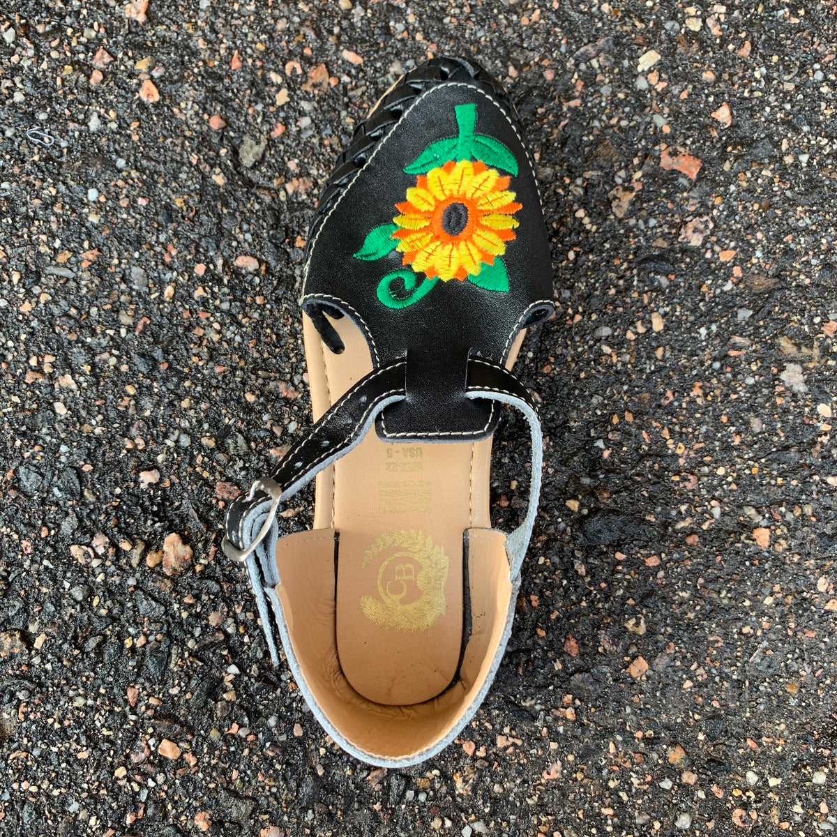 Women Black Sunflower Mexican Handmade Sandles – Moreno's Wear